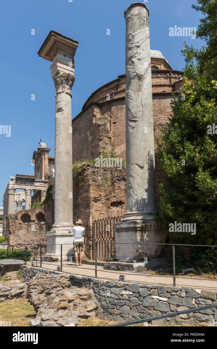 Tomb of romulus hi-res stock photography and images - Alamy