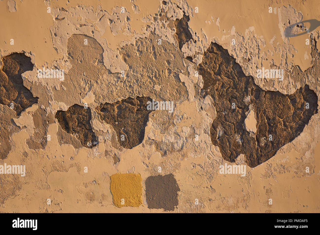 Old Italian house wall with patches falling off Stock Photo - Alamy
