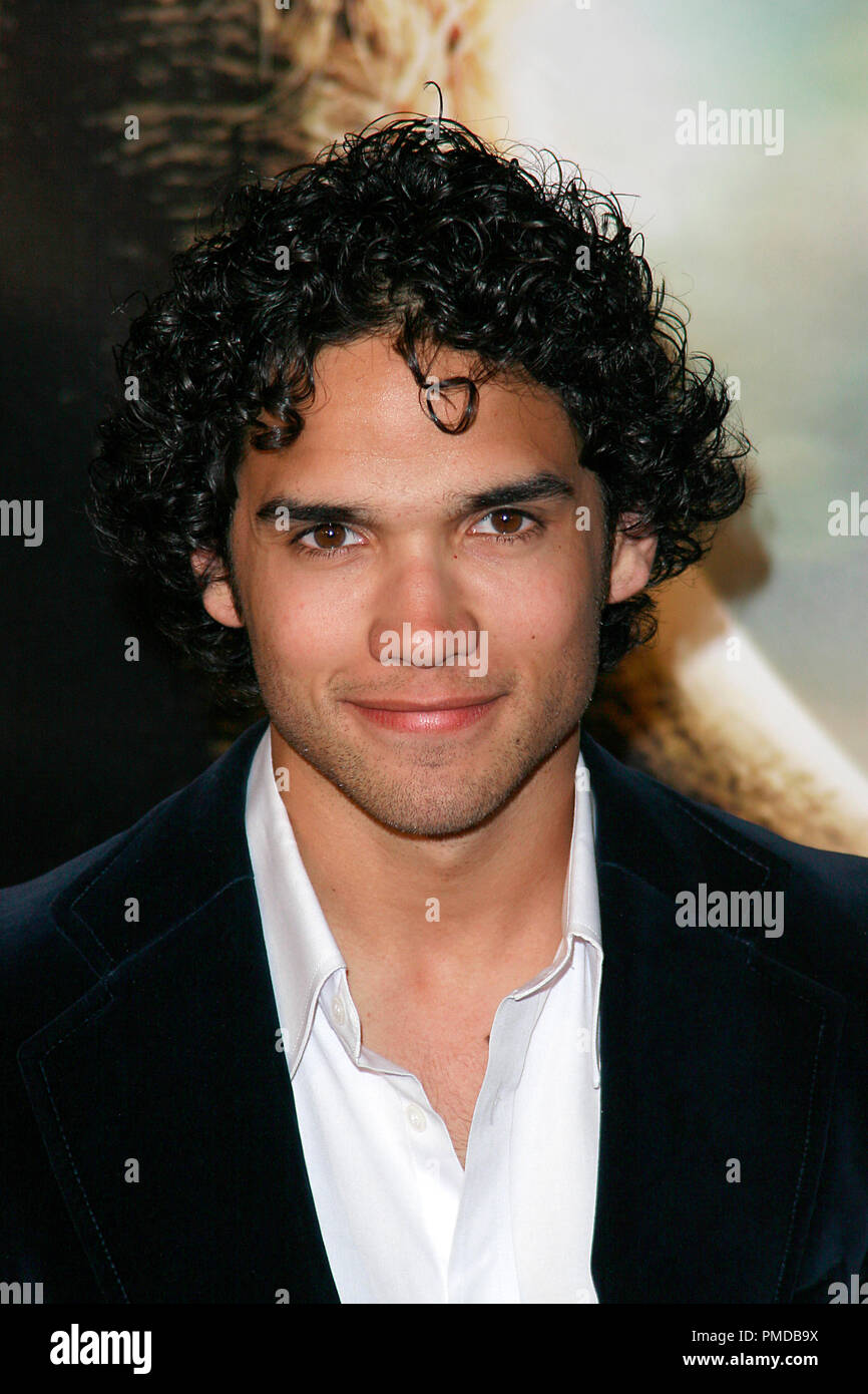 "10,000 B.C." Premiere Reece Ritchie 3-5-2008 / Grauman's Chinese ...