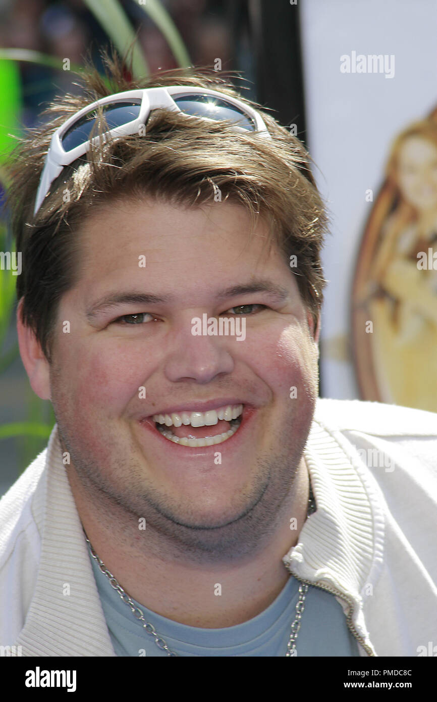 Nim's Island Premiere Jareb Dauplaise 3-30-2008 / Grauman's Chinese ...