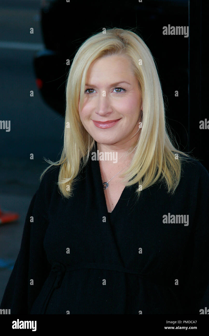 "Leatherheads" Premiere Angela Kinsey 3-31-2008 / Grauman's Chinese ...
