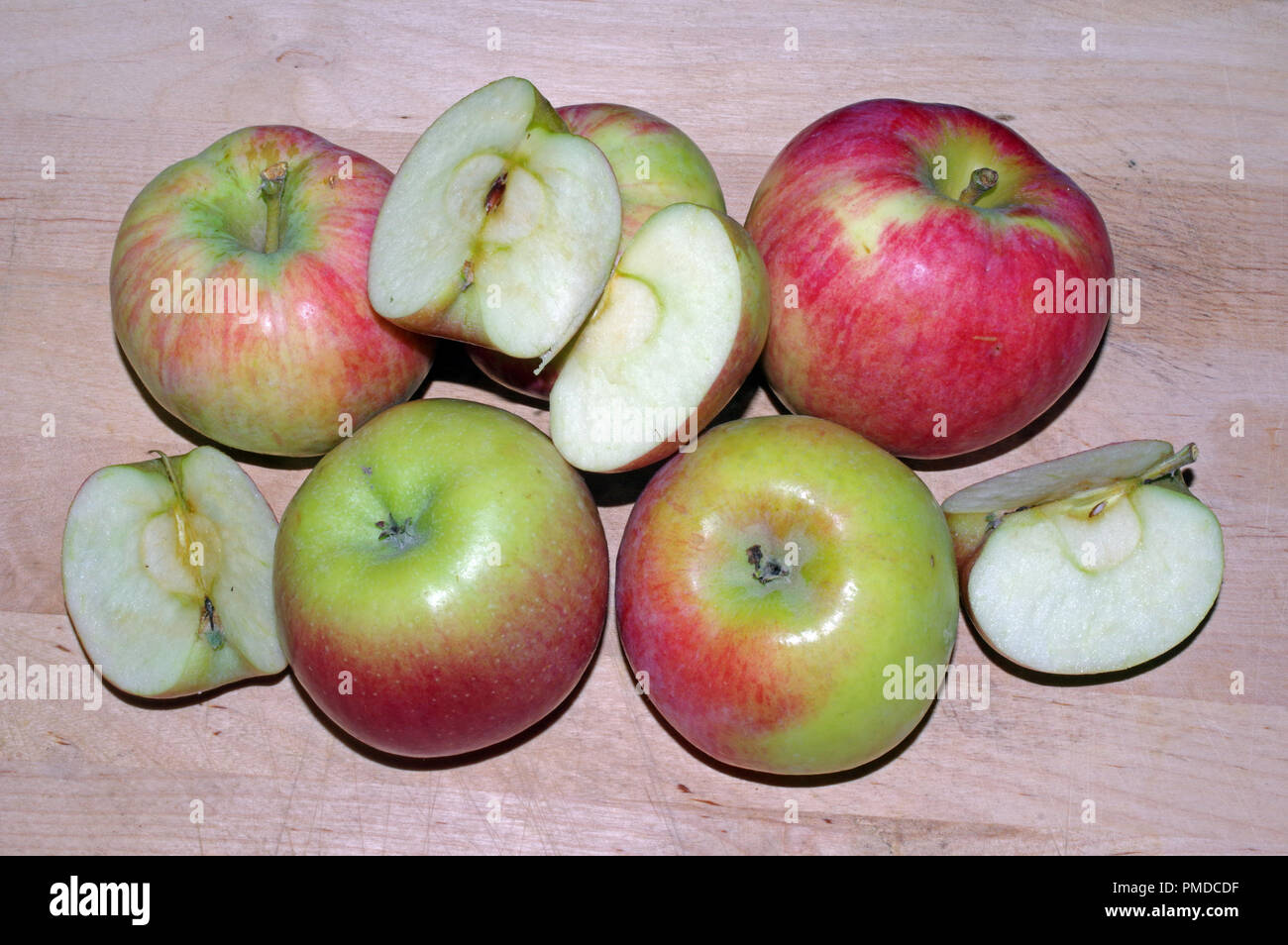 Miali apple hi-res stock photography and images - Alamy