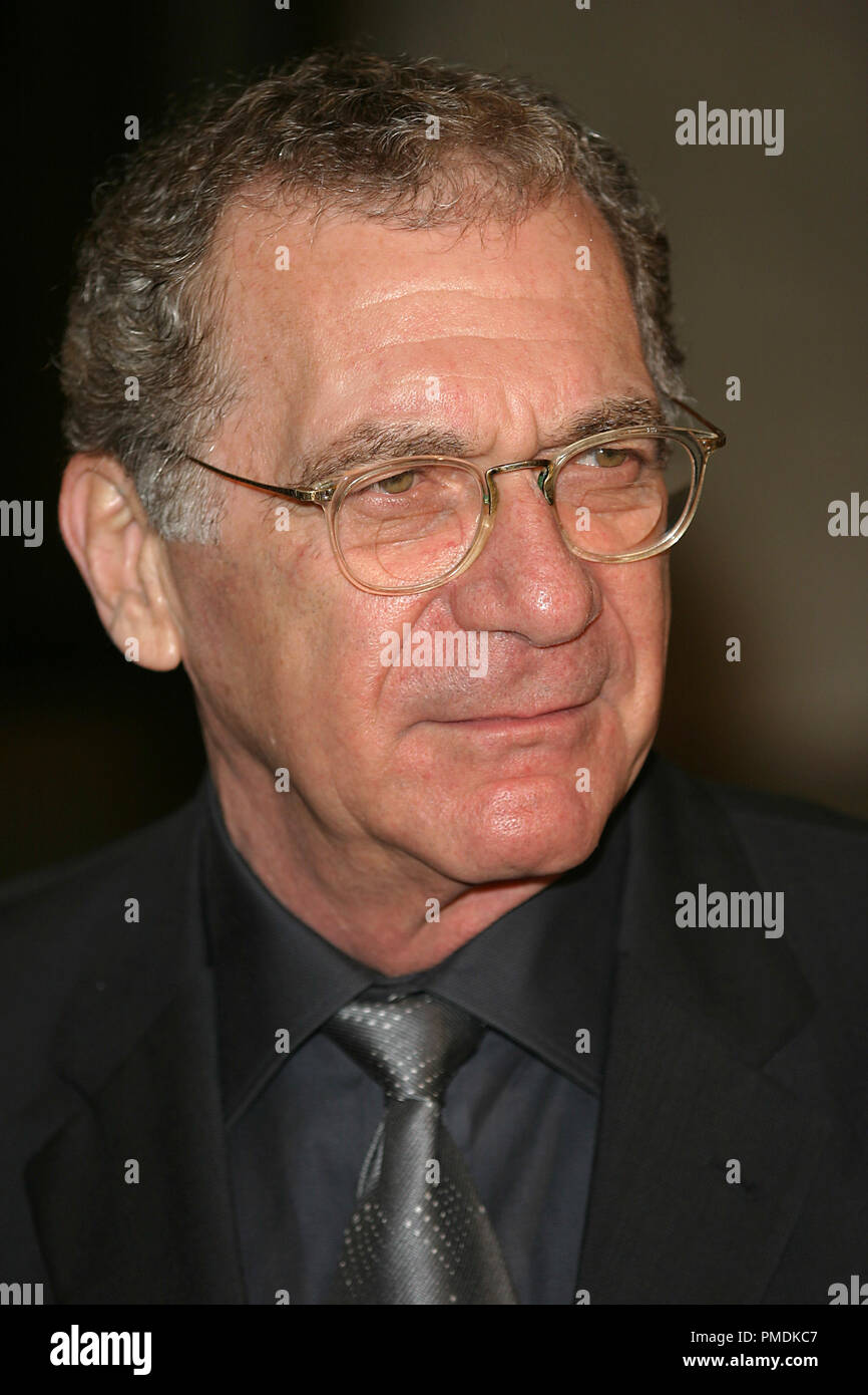 "Cold Mountain" Premiere 12-07-2003 Sydney Pollack Photo by Joseph ...