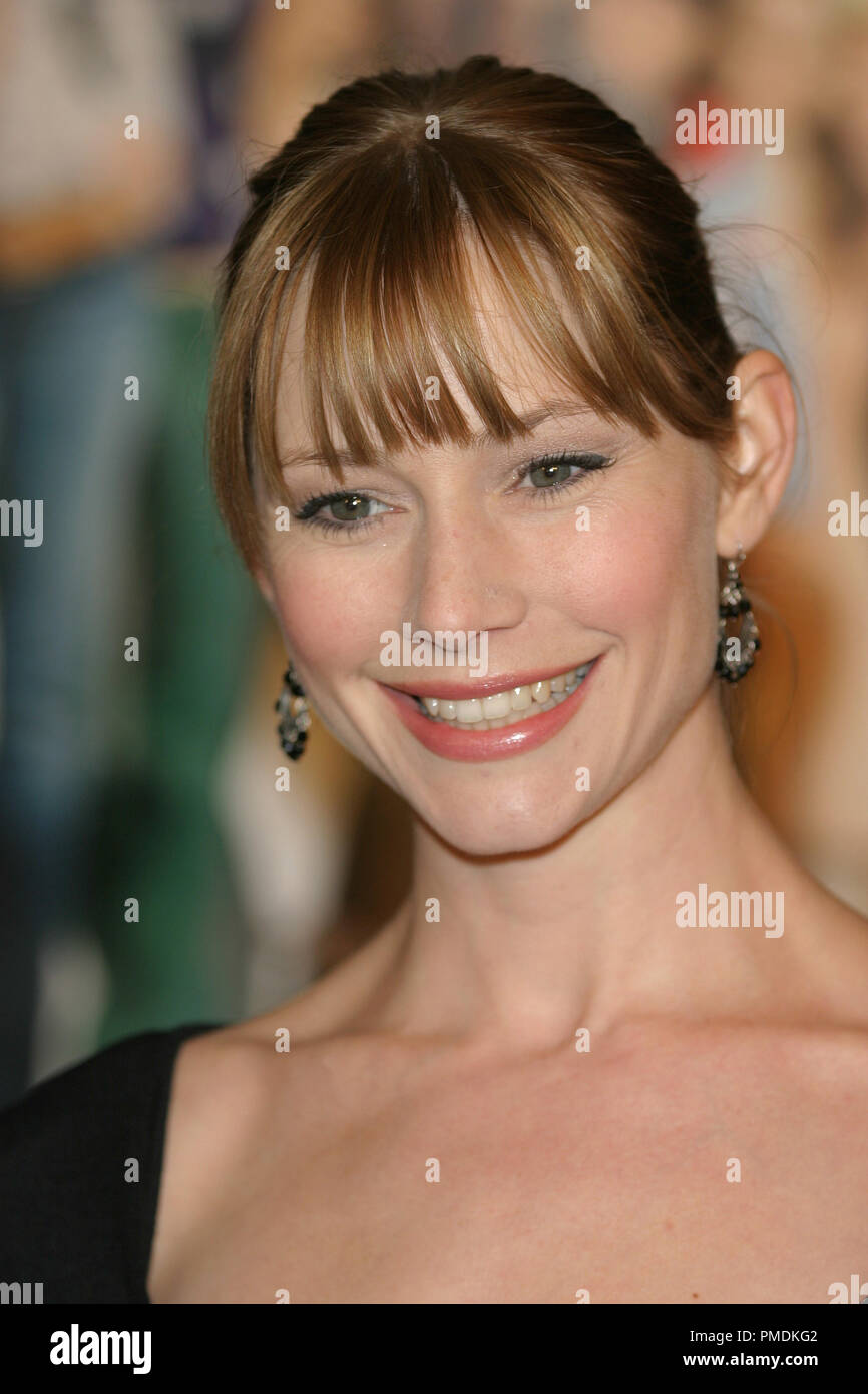 Meredith monroe hi-res stock photography and images - Alamy