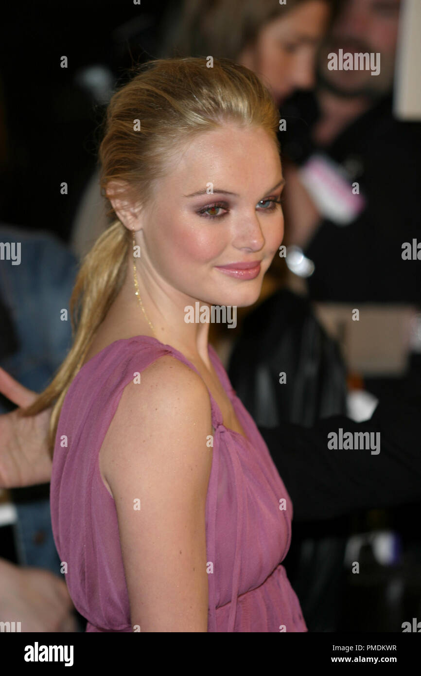 "Win a Date with Tad Hamilton" Premiere 1-9-04 Kate Bosworth Photo By ...