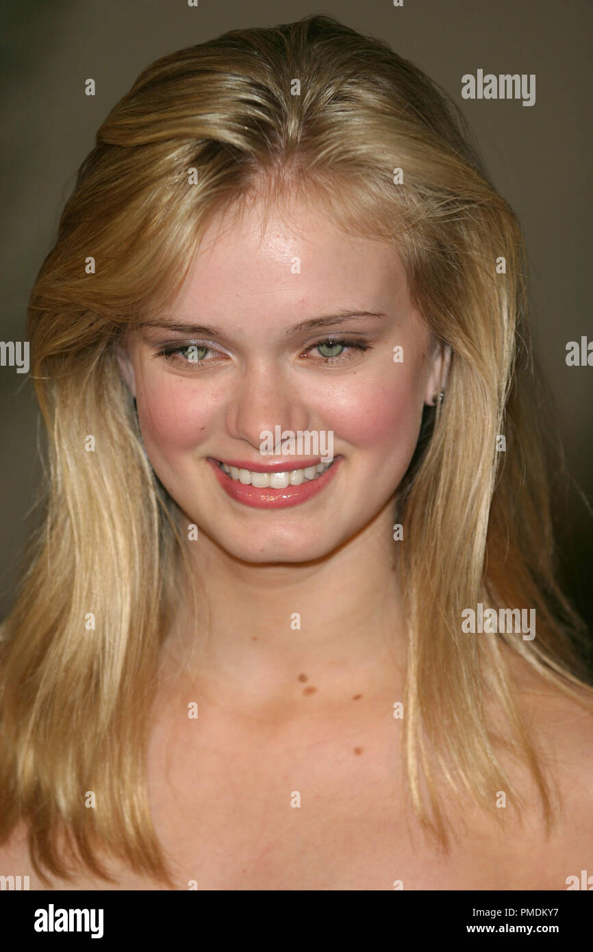 "The Perfect Score" Premiere 01/27/2004 Sara Paxton Photo by Joseph ...