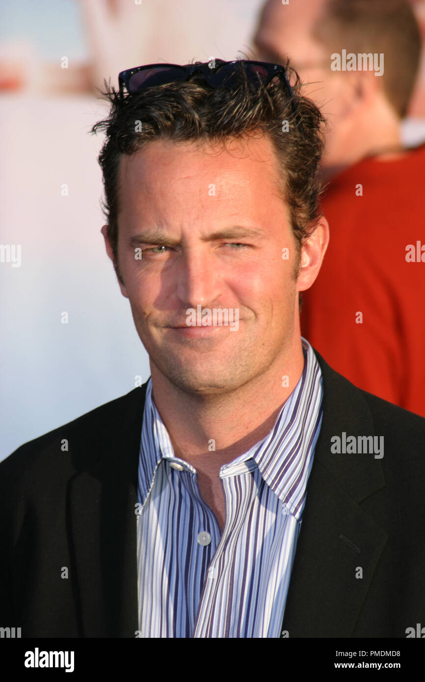 "Raising Helen" Premiere 5-26-2004 Matthew Perry Photo by Joseph ...