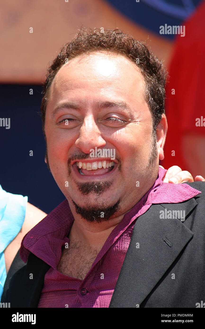 "Around the World in 80 (Eighty) Days" Premiere 6-13-2004 Frank Coraci ...