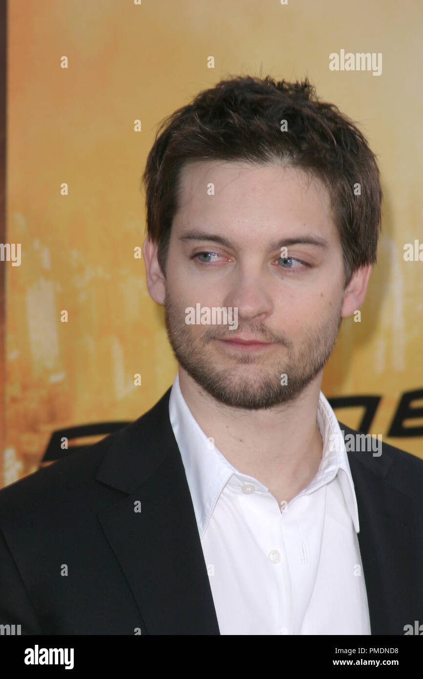 Tobey maguire premiere spider man hi-res stock photography and images ...