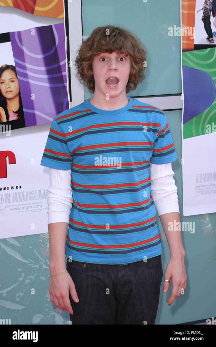 Sleepover Premiere 6-27-2004 Evan Peters Photo by Joseph Martinez - All ...