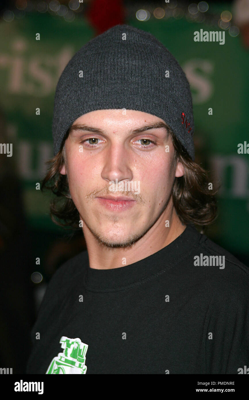 "Surviving Christmas" Premiere James Mewes Photo by Joseph Martinez ...
