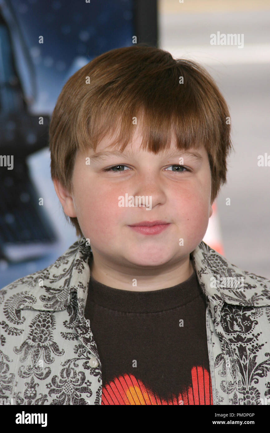 "Polar Express" Premiere 11-07-2004 Angus T. Jones Photo by Joseph ...