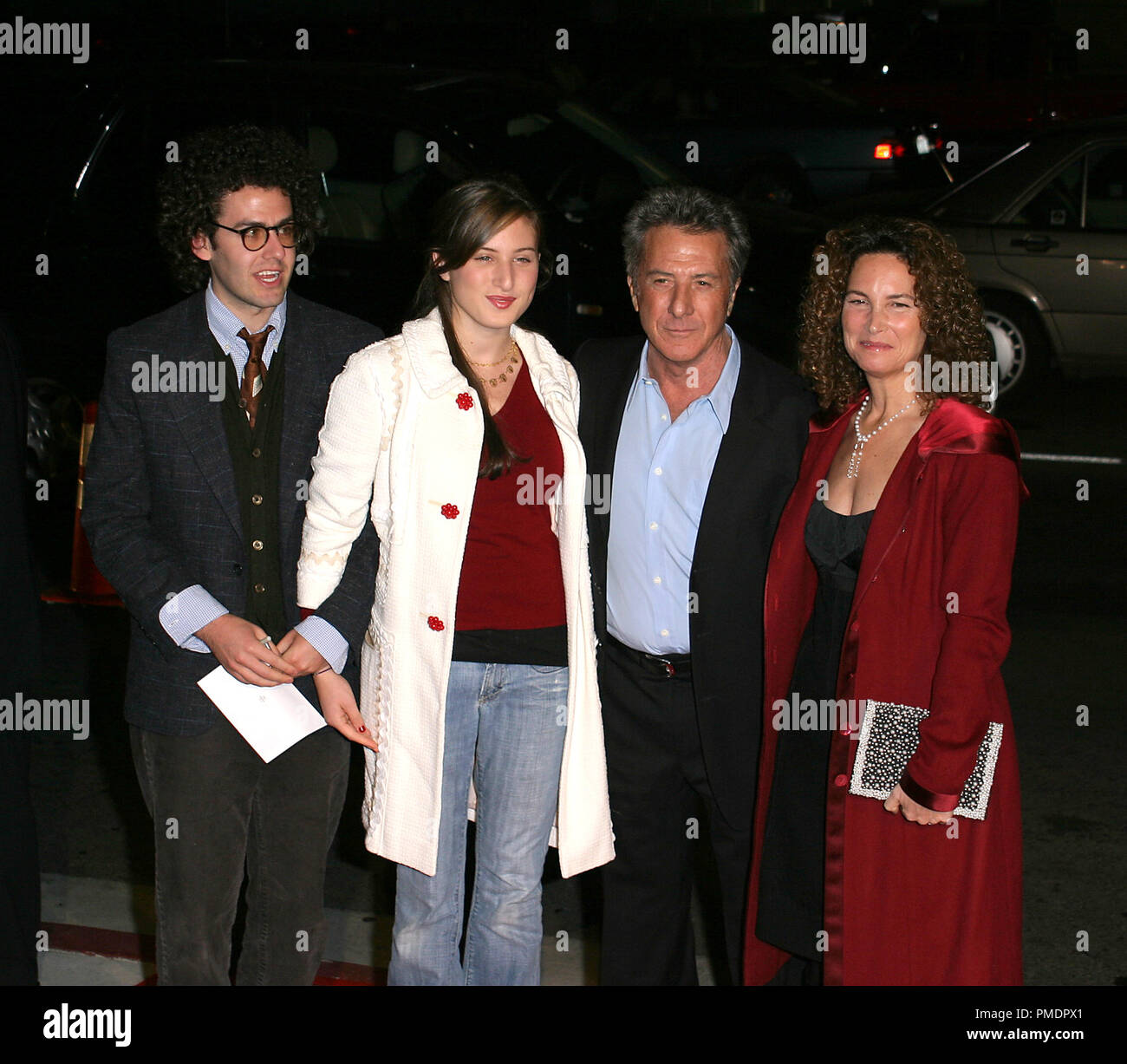 "Finding Neverland" Premiere 11-11-2004 Dustin Hoffman, wife Lisa, and ...
