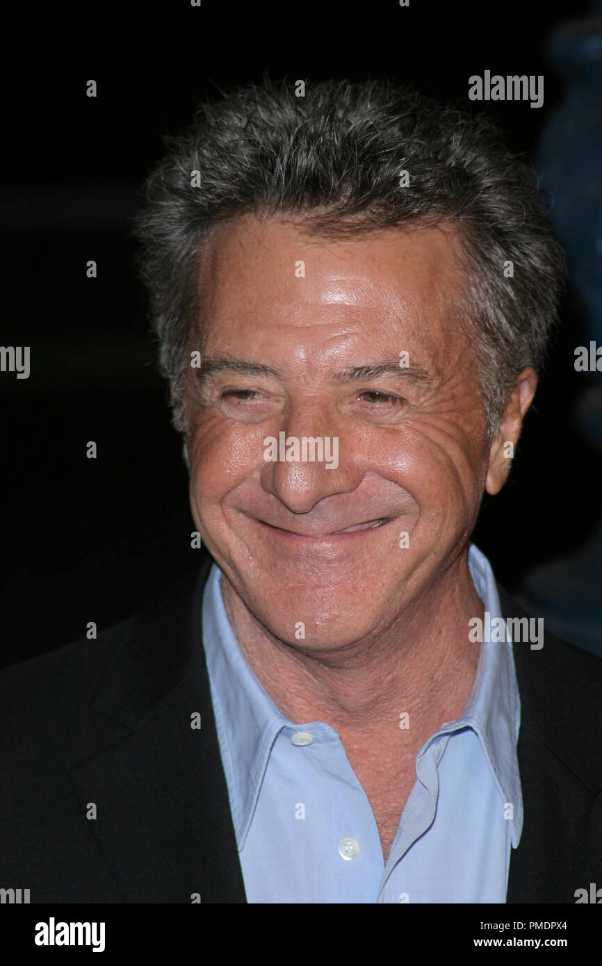 "Finding Neverland" Premiere 11-11-2004 Dustin Hoffman Photo by Joseph ...