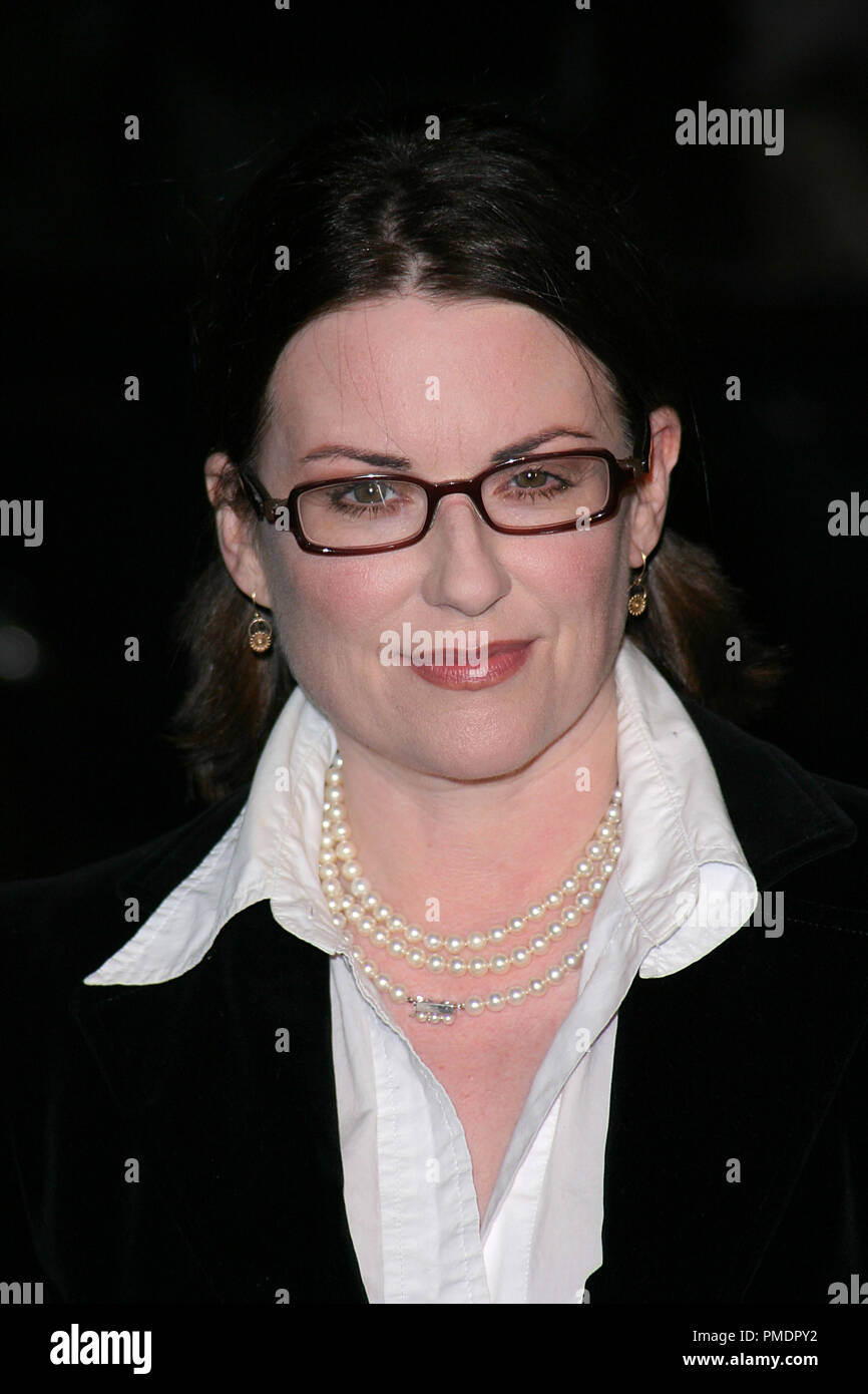 "Finding Neverland" Premiere 11-11-2004 Megan Mullally Photo by Joseph ...