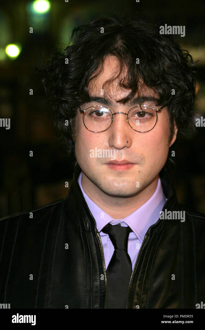 Joe lennon hi-res stock photography and images - Alamy