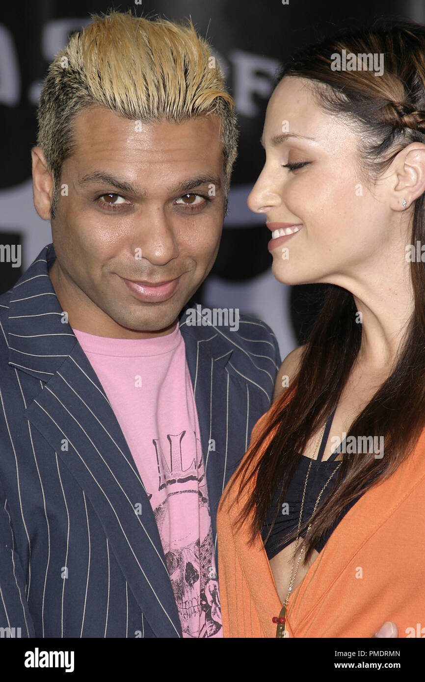 Tony kanal pink hi-res stock photography and images - Alamy
