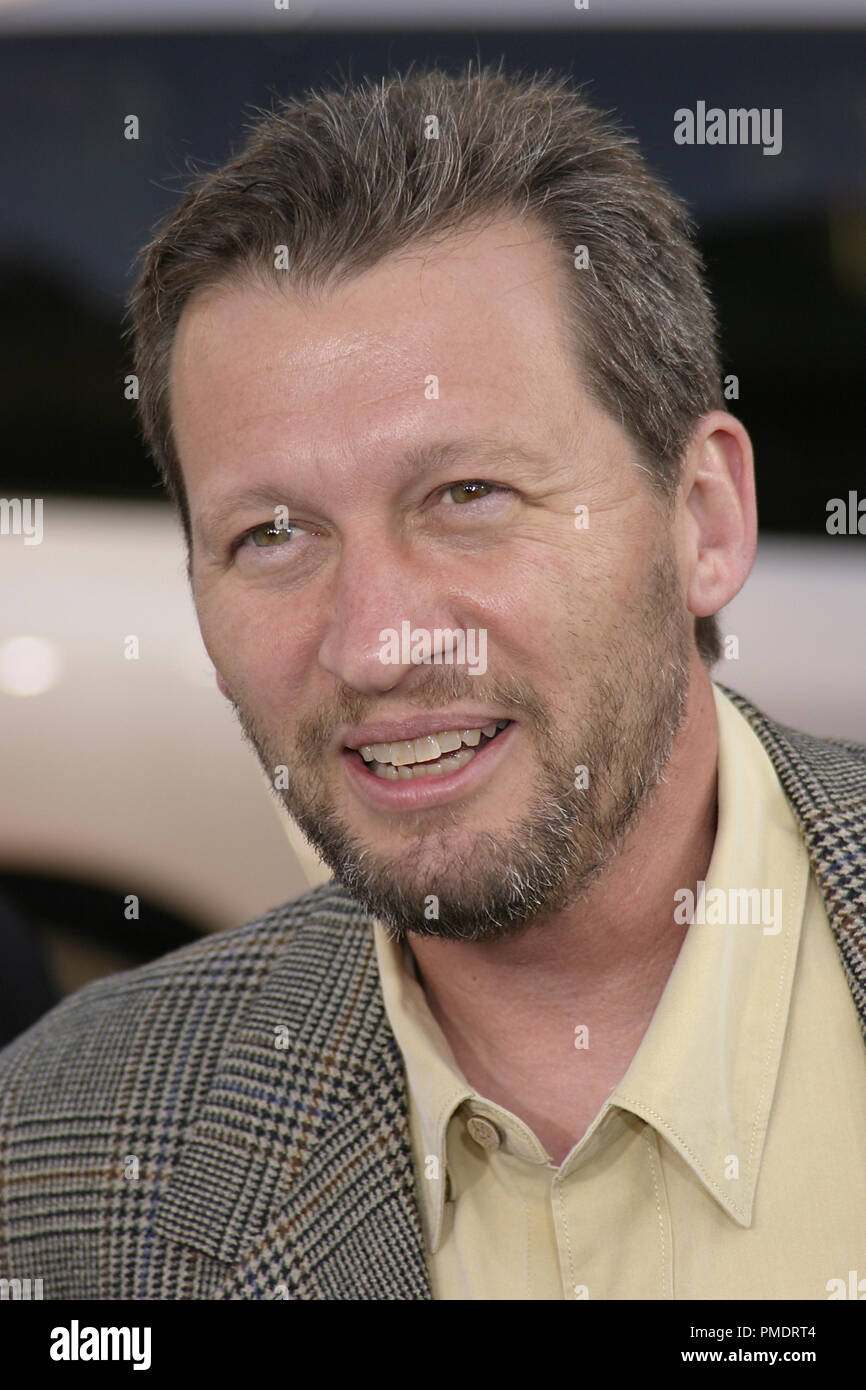 "The Sisterhood of the Traveling Pants" (Premiere) Ken Kwapis 05-31 ...