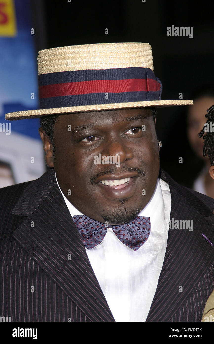 "The Honeymooners" (Premiere) Cedric the Entertainer 06-08-2005 ...