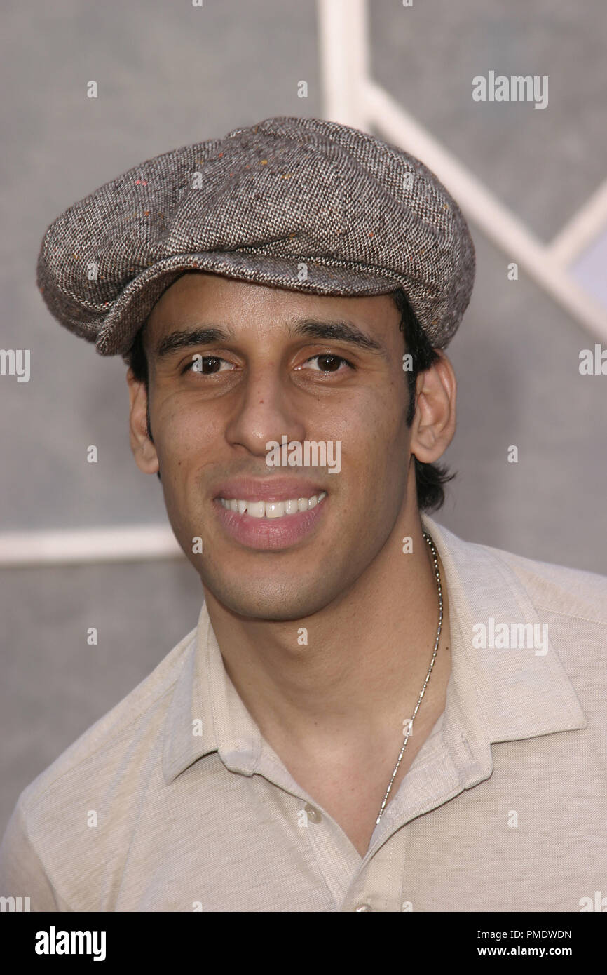 "Eight Below" (Premiere) Wilmer Calderon 02-12-2006 / El Capitan ...