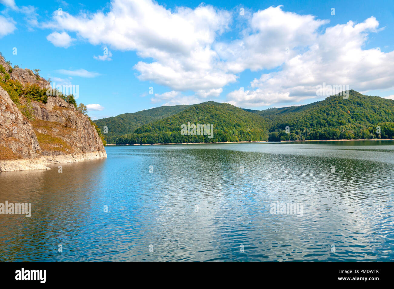 Romania dam hi-res stock photography and images - Alamy