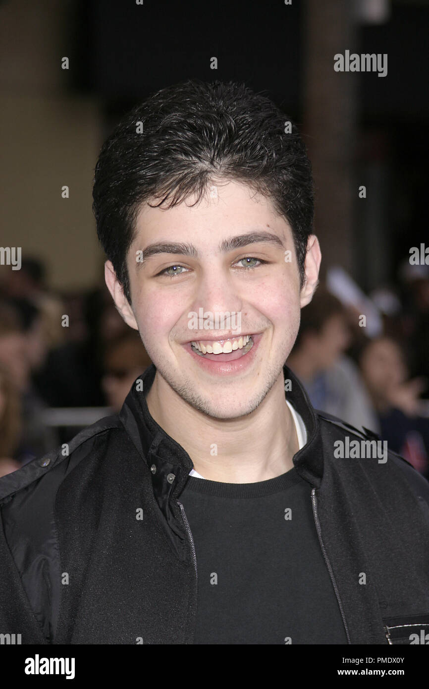"Ice Age: The Meltdown" (Premiere) Josh Peck 03-19-2006 / Mann's ...