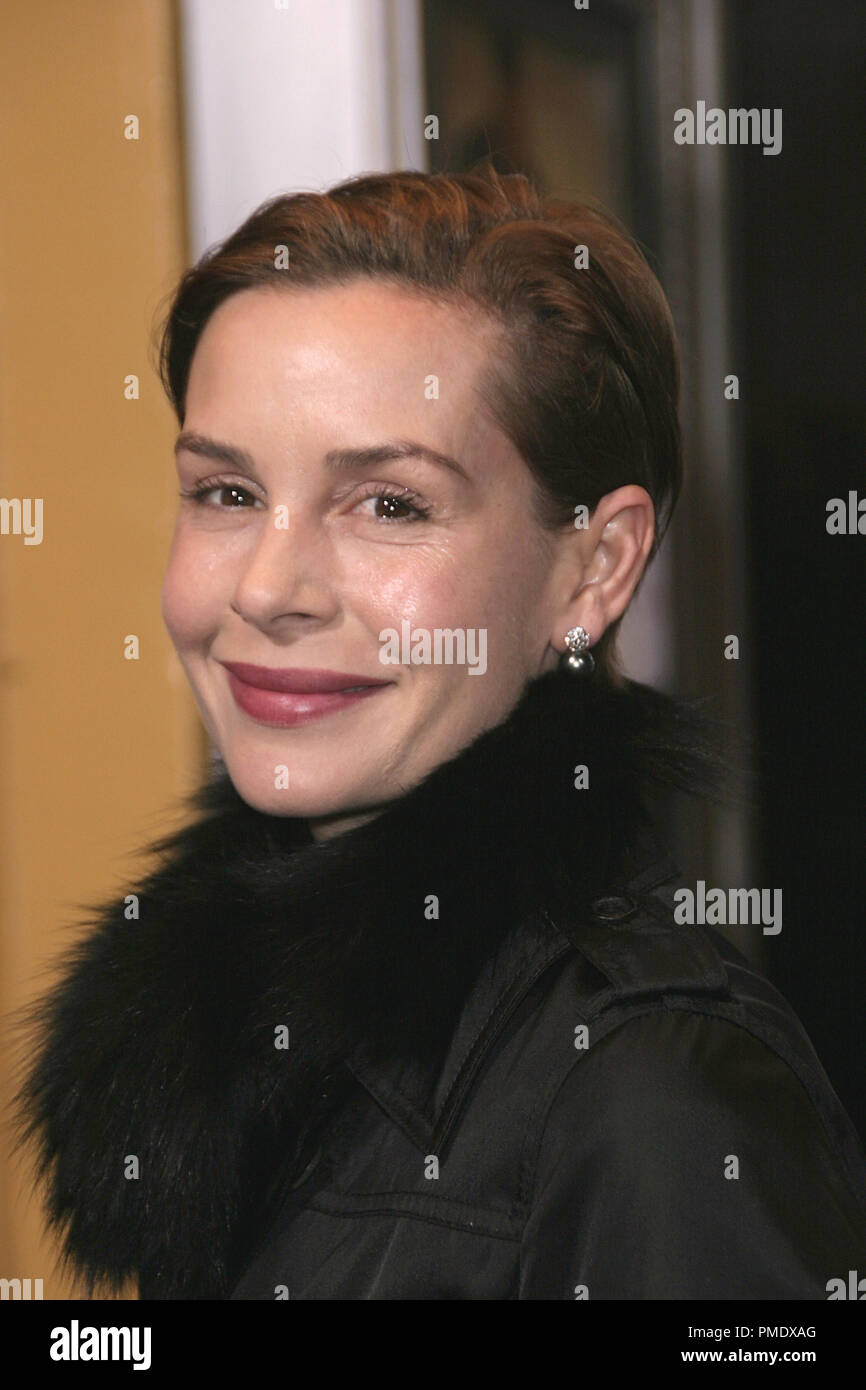 "Pursuit of Happyness" (Premiere) Embeth Davidtz 12-7-2006 / Mann ...