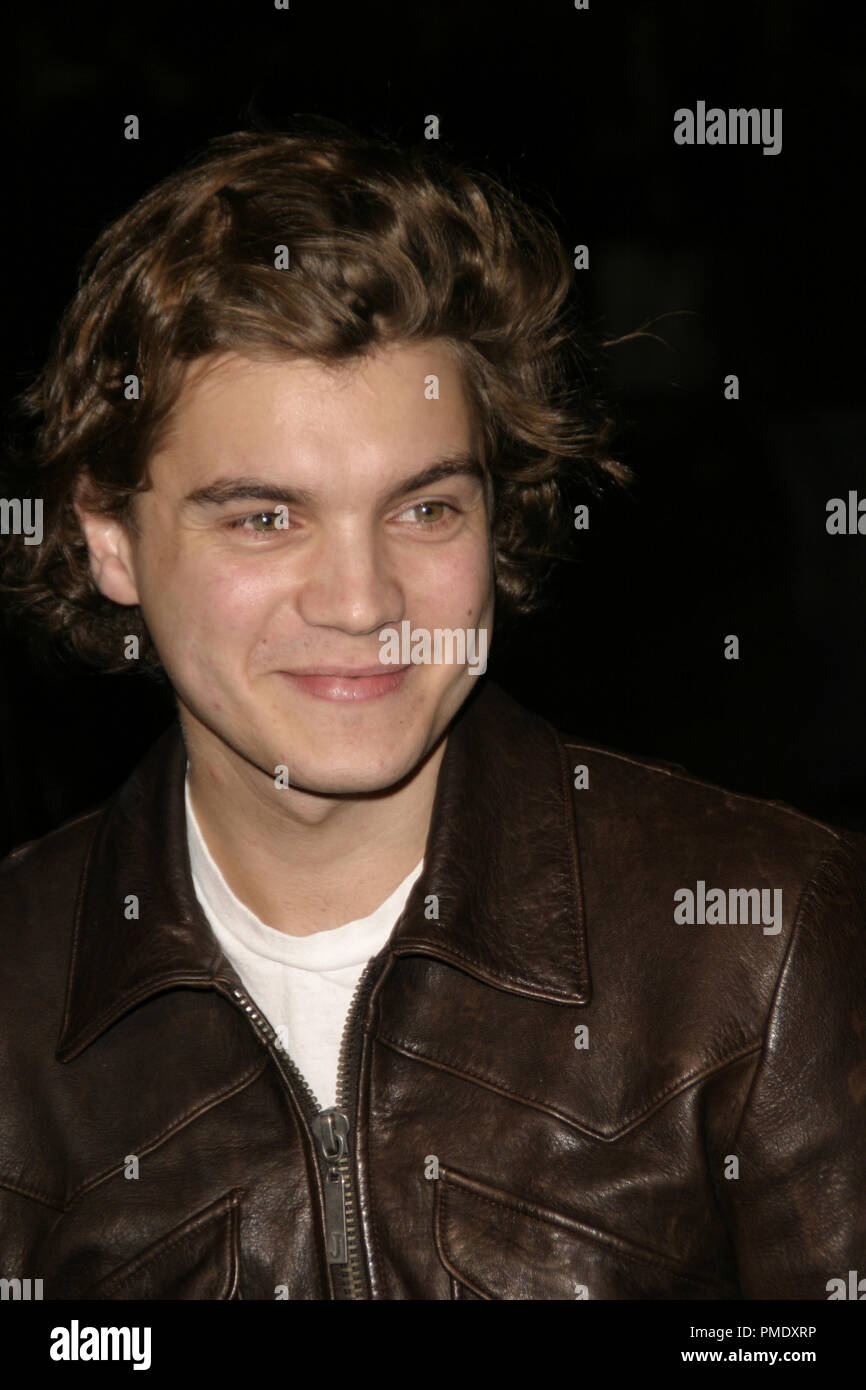 "Alpha Dog" (Premiere) Emile Hirsch 1-3-2007 / ArcLight Theater / Los ...