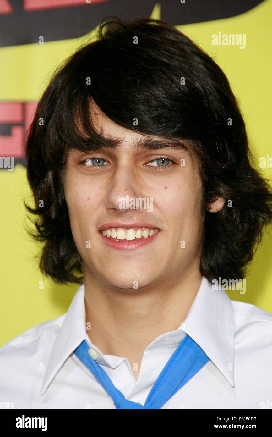 "Superbad" (Premiere) Teddy Geiger 8-13-2007 / Grauman's Chinese ...