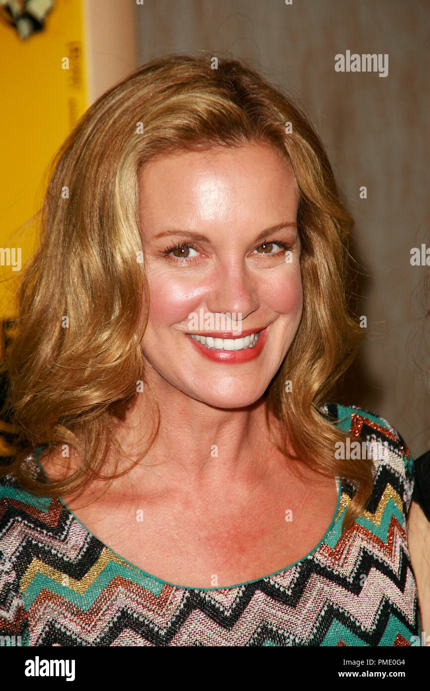 "Fierce People" (Premiere) Elizabeth Perkins 8-29-2007 / Pacific Design ...