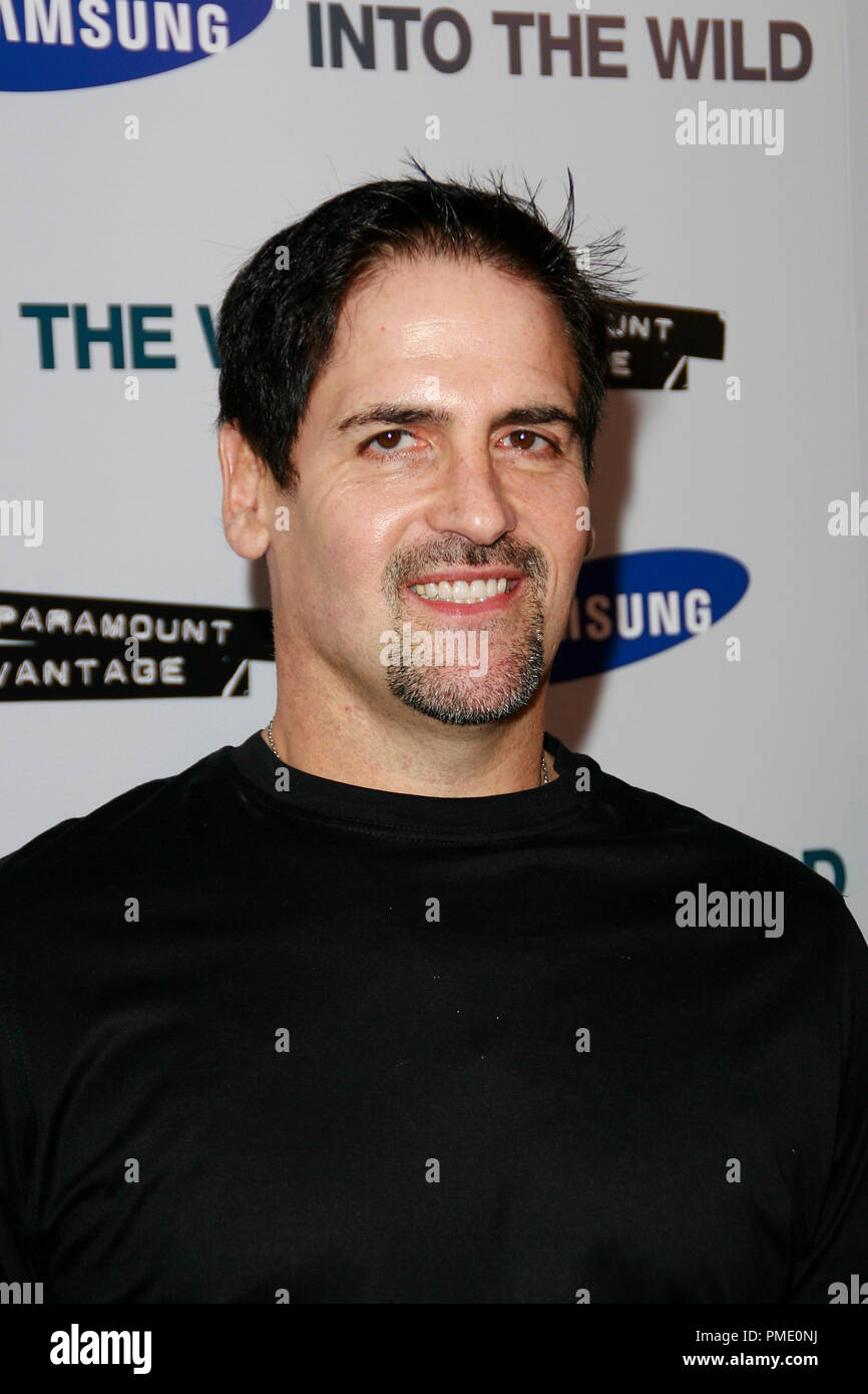 "Into the Wild" (Premiere) Mark Cuban 9-18-2007 / DGA Theater / Los ...