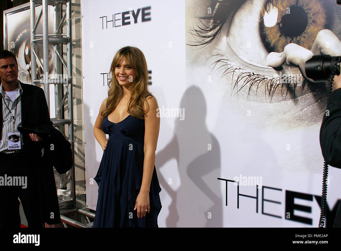 The Eye Premiere Jessica Alba 1-31-2008 / Pacific Cinerama Dome ...