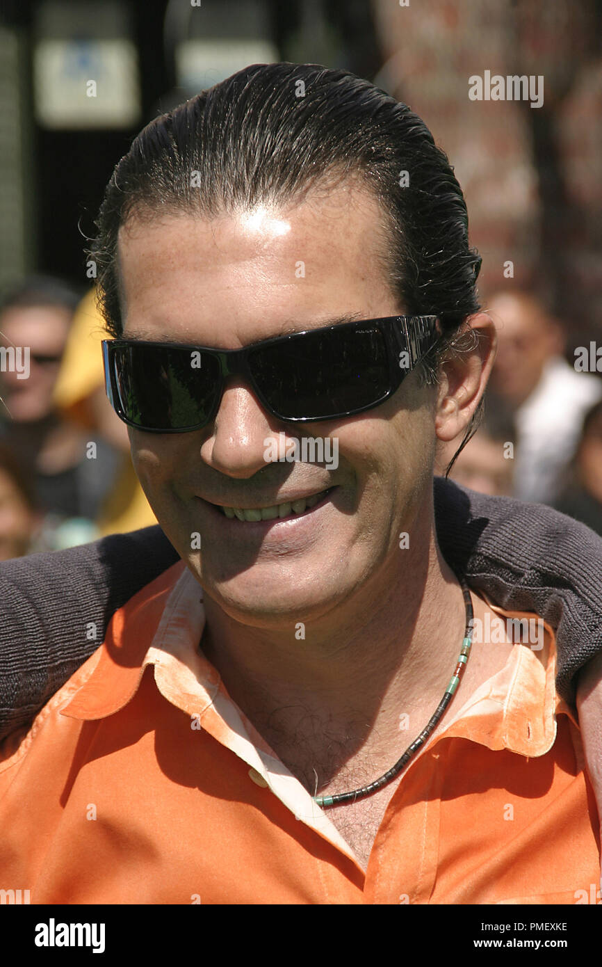 "Shrek The Third" (Premiere) Antonio Banderas 5-6-2007 / Mann's Village ...