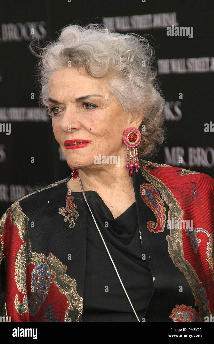 Jane russell portrait hi-res stock photography and images - Alamy