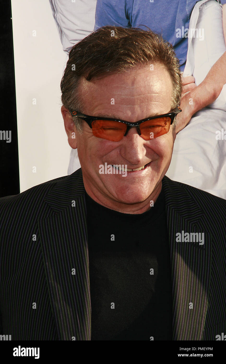 "License to Wed" (Premiere) Robin Williams 6-25-2007 / Pacific Cinerama ...