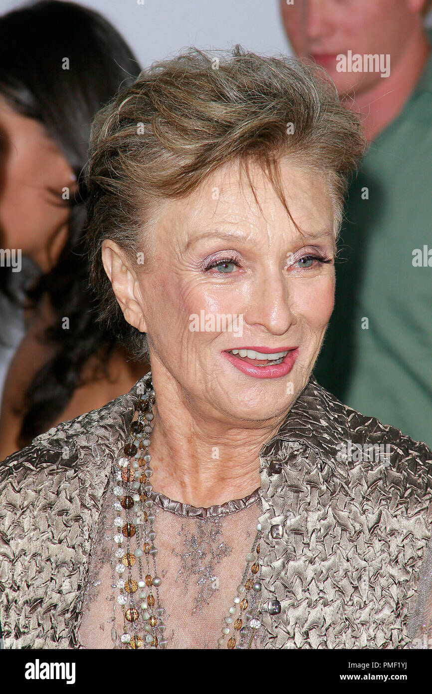 "The Women" Premiere Cloris Leachman 9-4-2008 / Mann Village Theater ...
