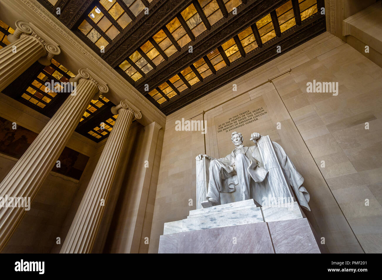 The construction of the statue of abraham lincoln hi-res stock ...