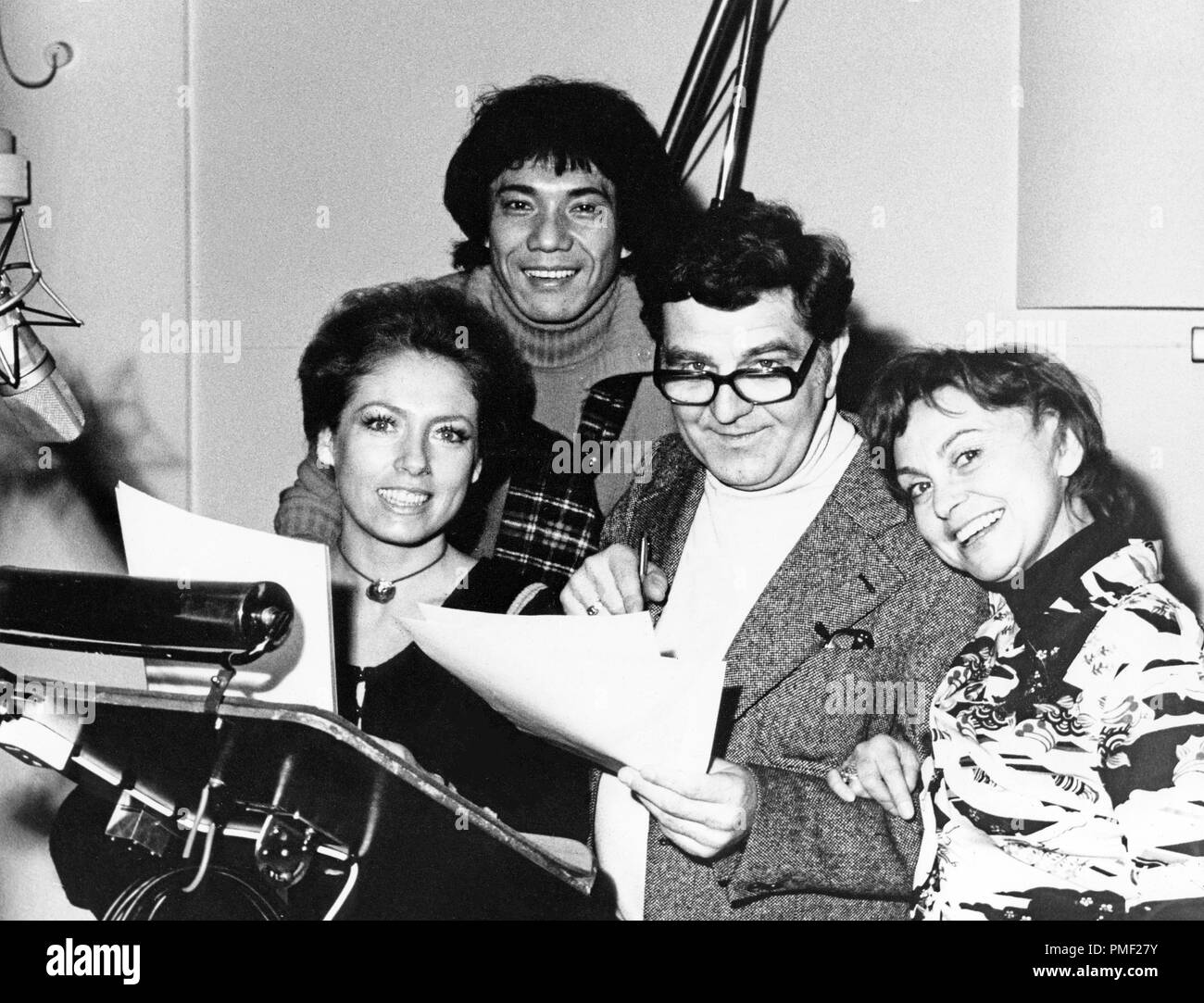 (v. l:) Almut Eggert, Toyo Tanaka (Neffe von Victor de Kowa), Werner ...