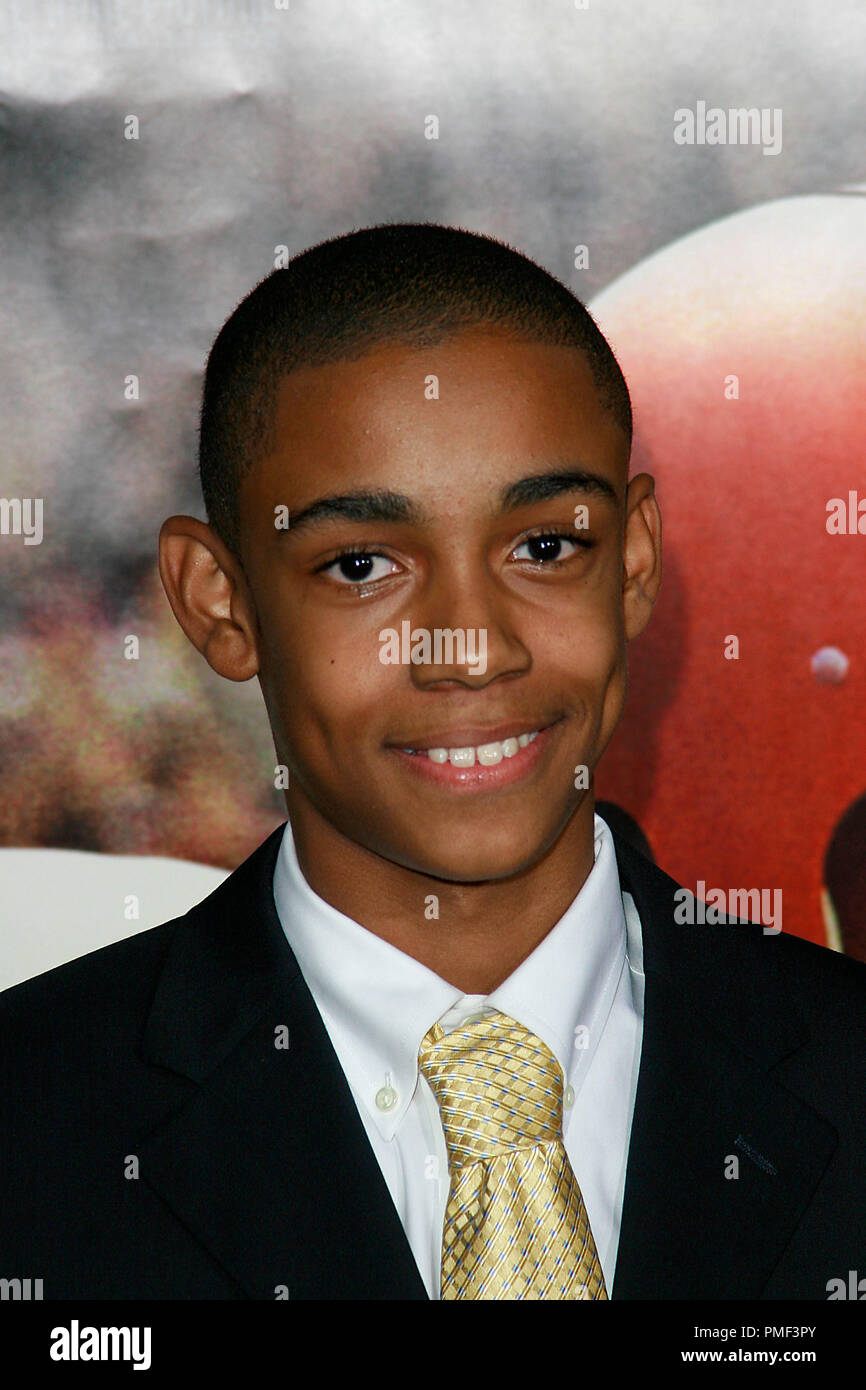 The Express Premiere Justin Jones 9-25-2008 / Grauman's Chinese Theater ...