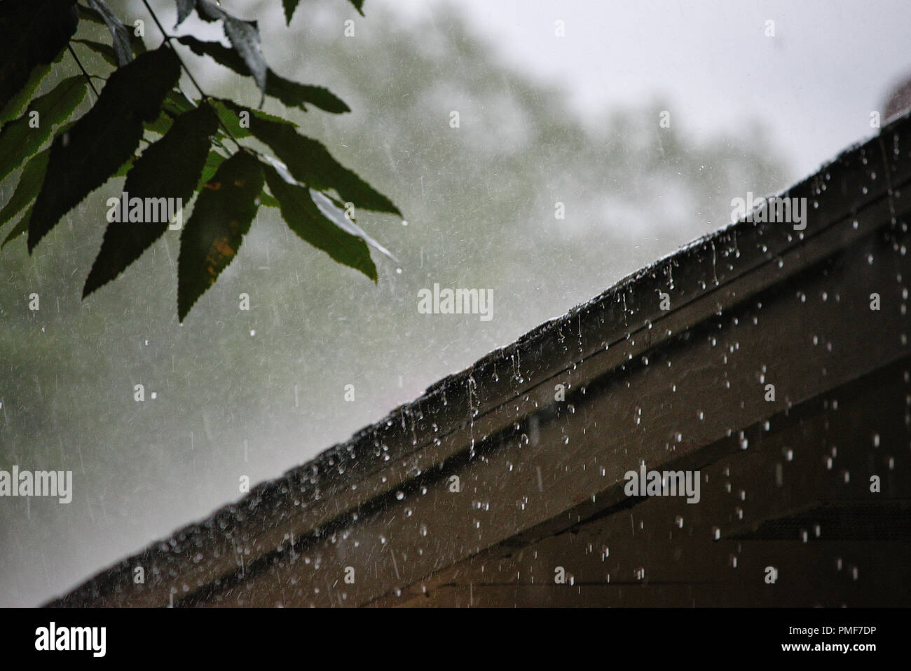 Rain roof porch hi-res stock photography and images - Alamy