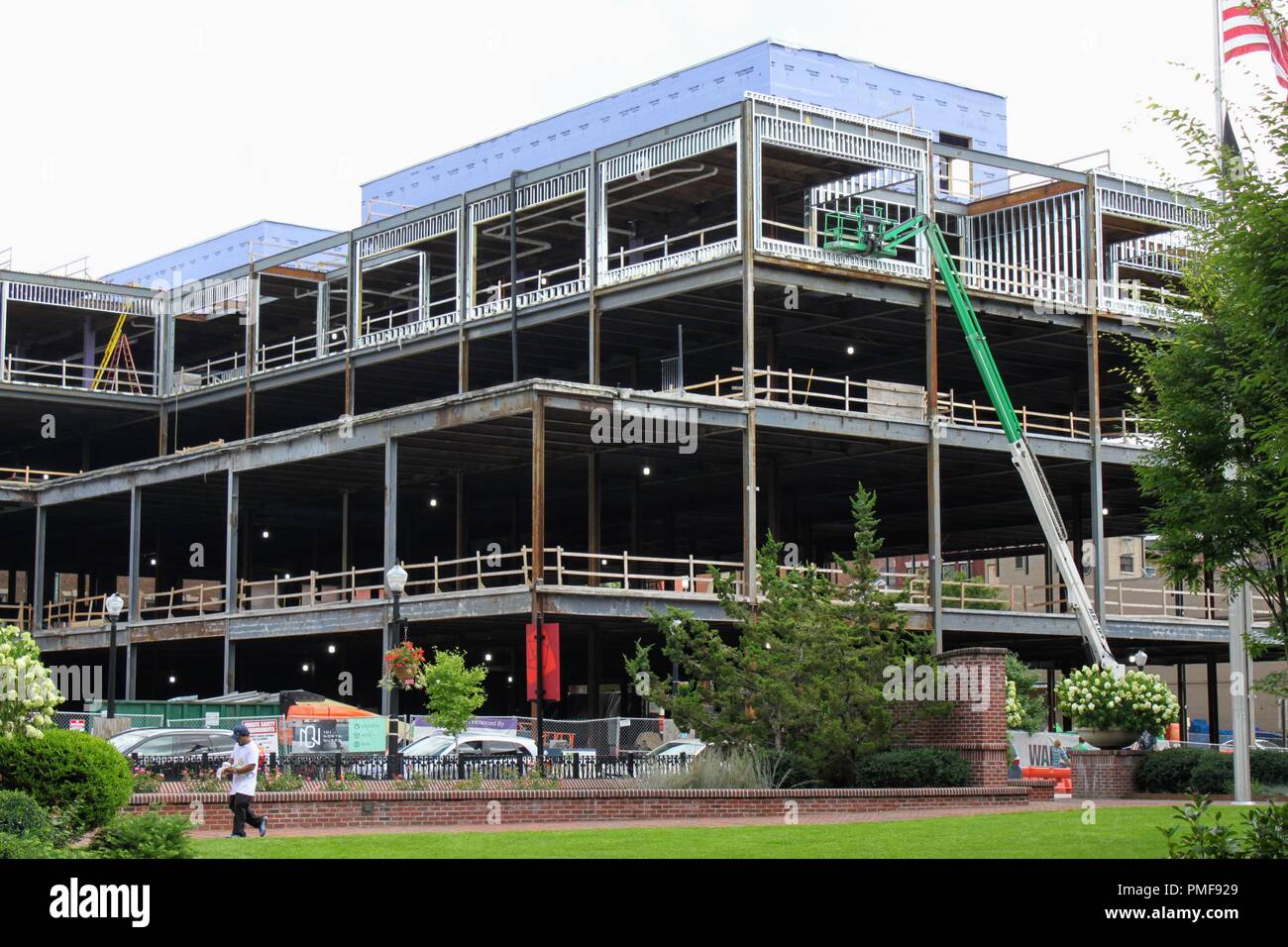 Building repair hi-res stock photography and images - Alamy