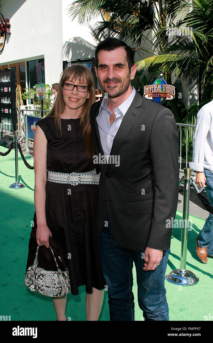 "The Incredible Hulk" Premiere Ty Burrell 6-8-2008 / Universal CityWalk ...
