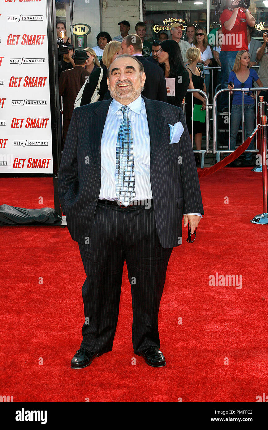 Get Smart Premiere Ken Davitian 6-16-2008 / Mann Village Theatre ...