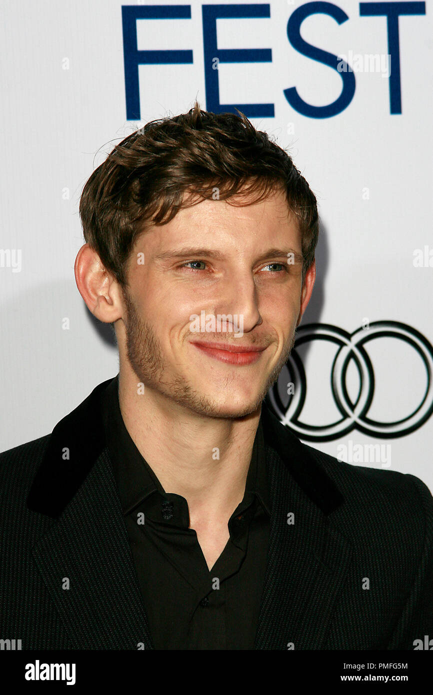 Defiance Premiere Jamie Bell 11-9-2008 / Cinerama Dome ArcLight Theater ...