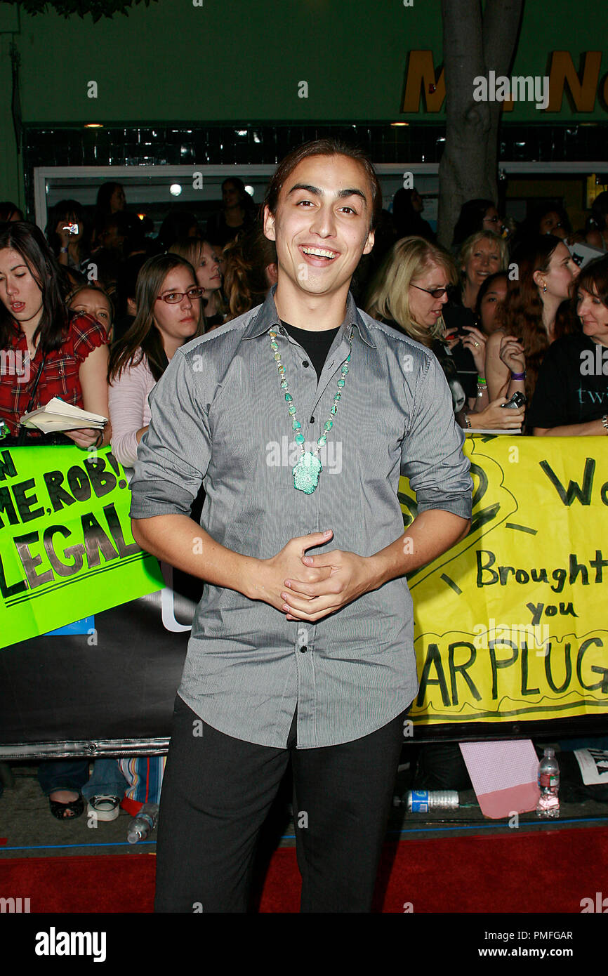 "Twilight" Premiere Solomon Trimble 11-17-2008 / Mann's Village Theater ...