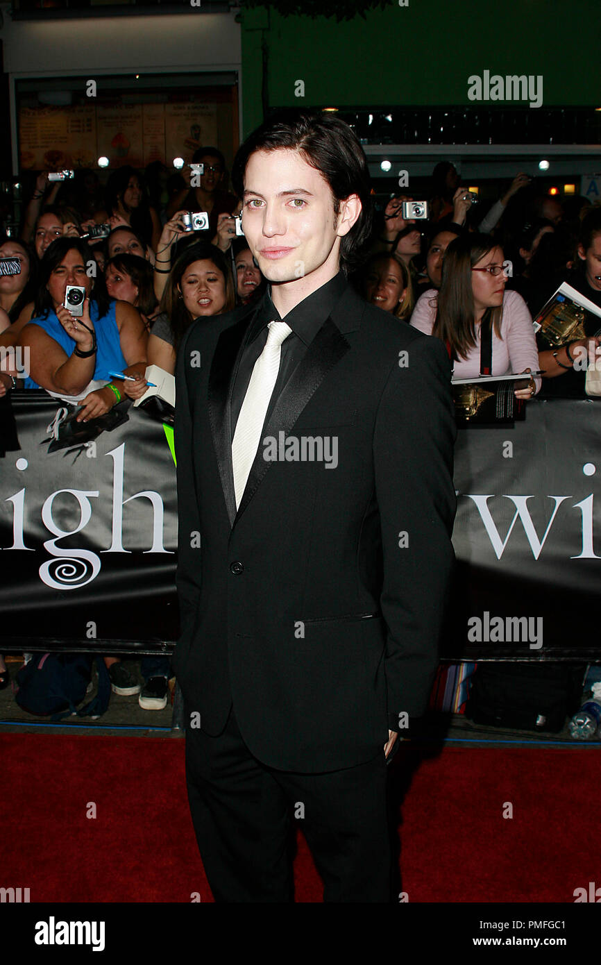 "Twilight" Premiere Jackson Rathbone 11-17-2008 / Mann's Village ...