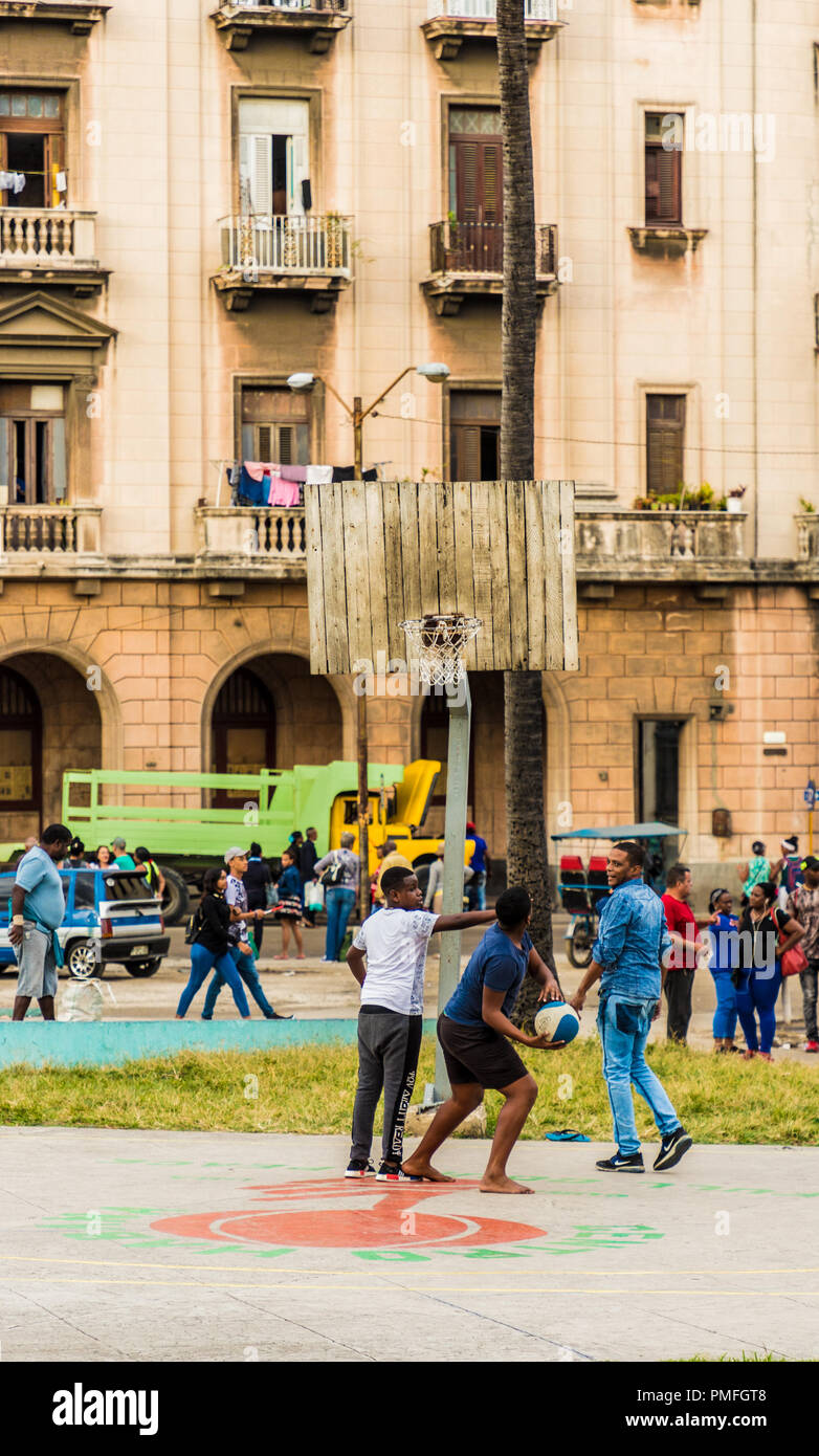 A typical view in Havana in Cuba Stock Photo - Alamy
