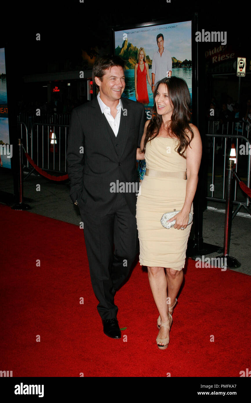 Jason Bateman and wife Amanda Anka at Universal Pictures' "Couples ...