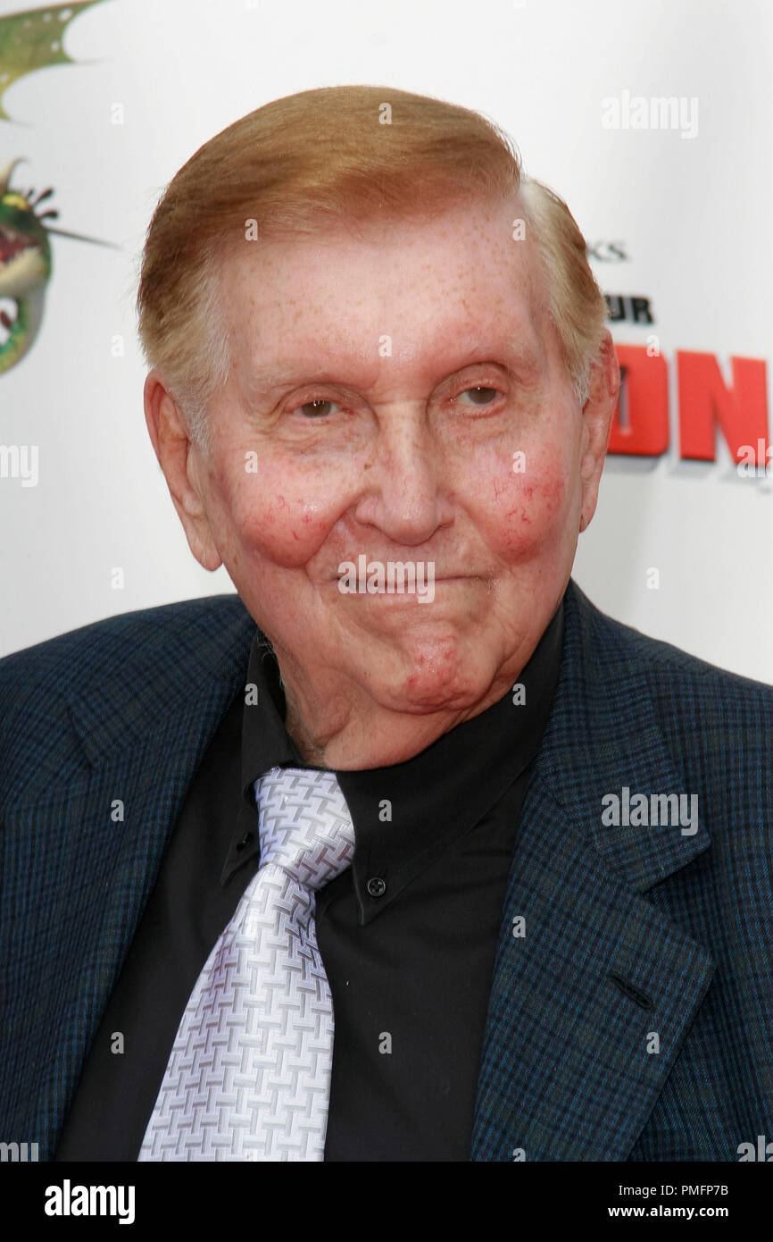 Sumner Redstone at the Premiere of Dreamworks' "How to Train Your ...