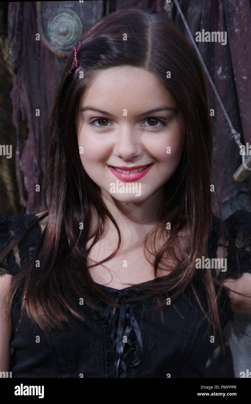 Ariel winter clash of the titans premiere hi-res stock photography and ...